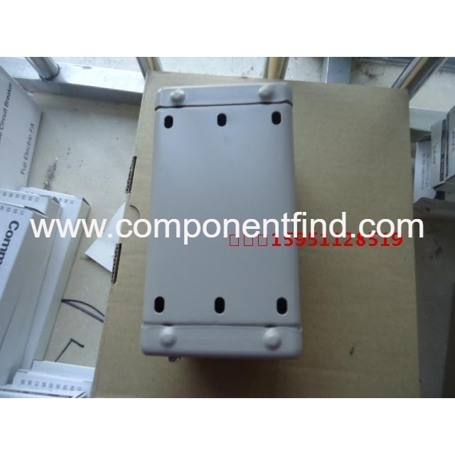 Original imported Japanese Izumi IDEC 22mm metal 2-hole button box KGNW212Y